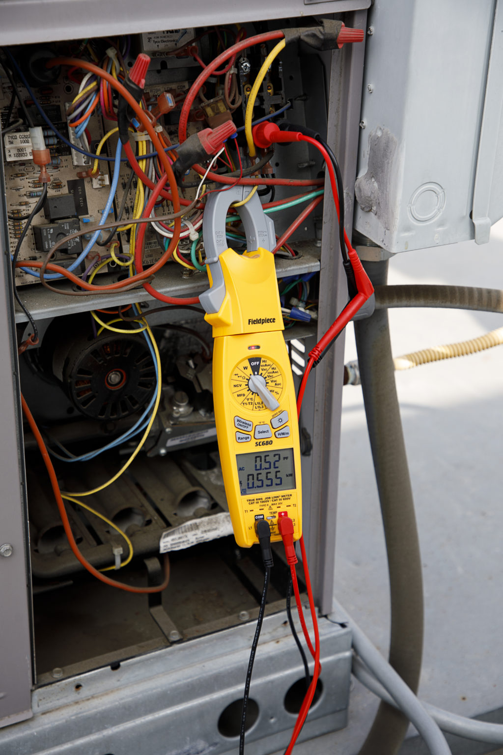Wireless Clamp Meters Job Link App Connect | Fieldpiece